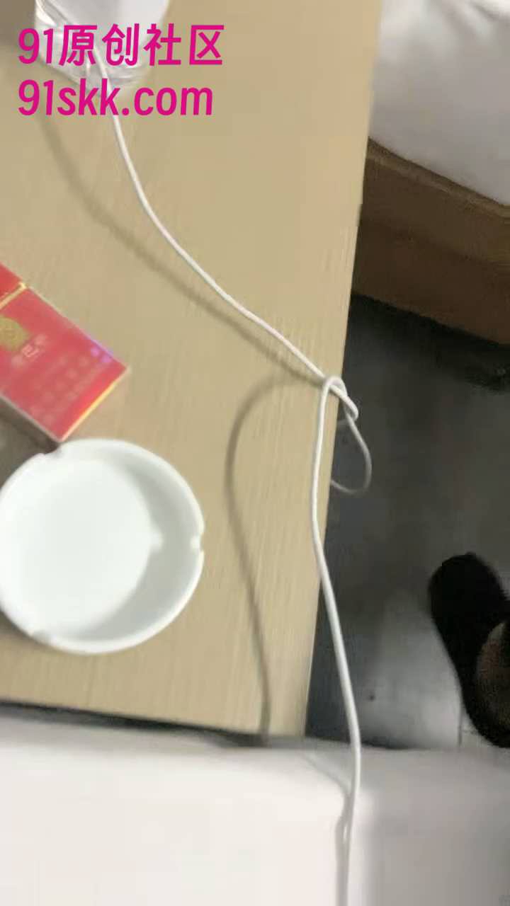 【佳人有约】新人良家离异少妇诉完苦成功推倒白嫩胴体插入娇喘阵阵 Shared By 1h0d Cuer Pikpak