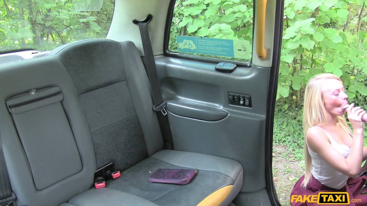 FakeTaxi.E368.Carmel.Anderson.XXX.1... Shared by Vi**니아 | PikPak