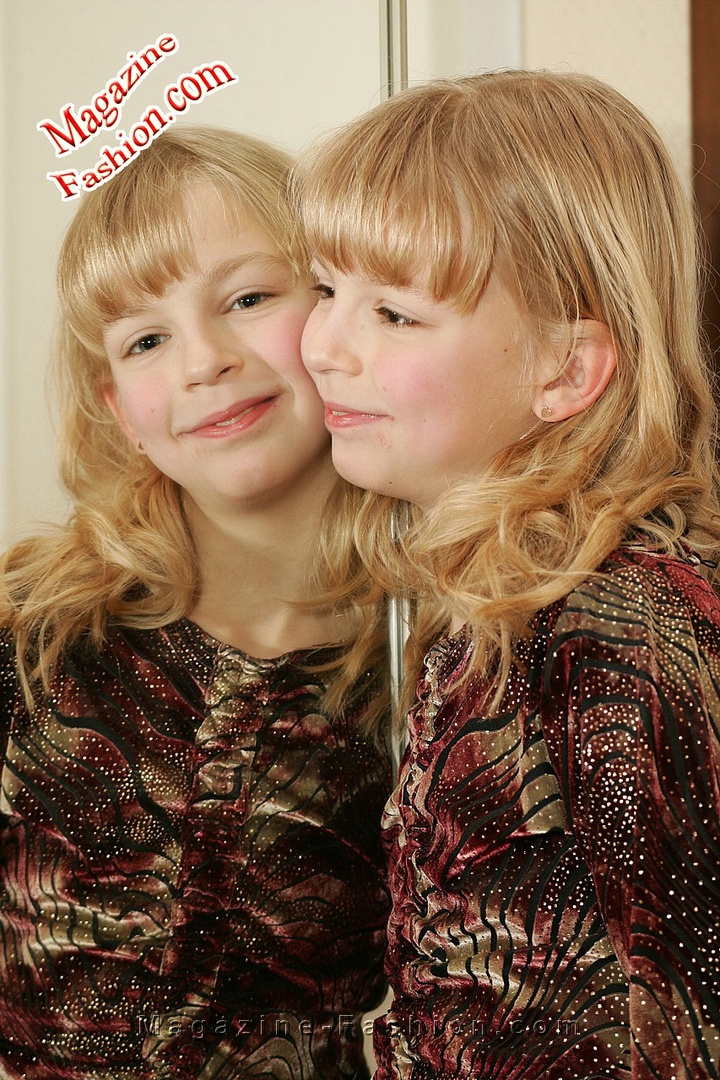 Magazine Fashion Issue 18 part ... Shared by 1f4m**f7go | PikPak